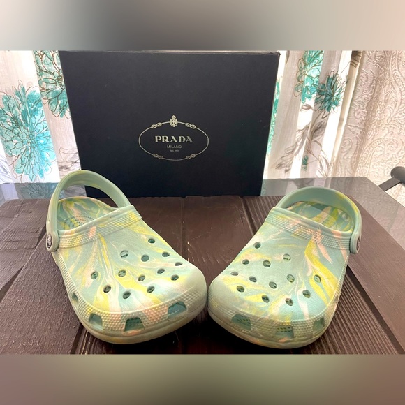 CROCS | Shoes | Crocs Classic Marble Blue Green White Size 8 | Poshmark